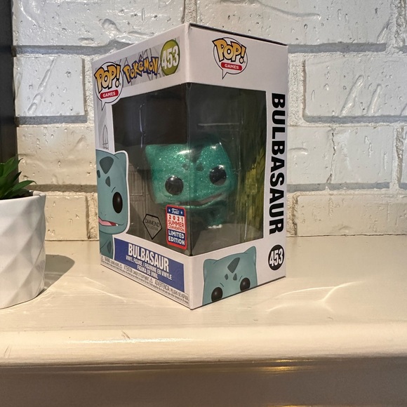 Funko | Toys | Funko Pop Bulbasaur 22 Summer Convention Limited Edition ...